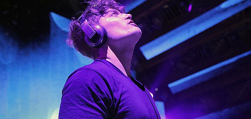 We “Like It Better” when Chris Malinchak is this good to us [Video ...