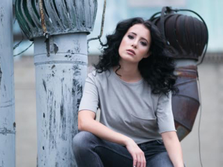 Introducing AMA LOU and her debut single “TBC” – EARMILK