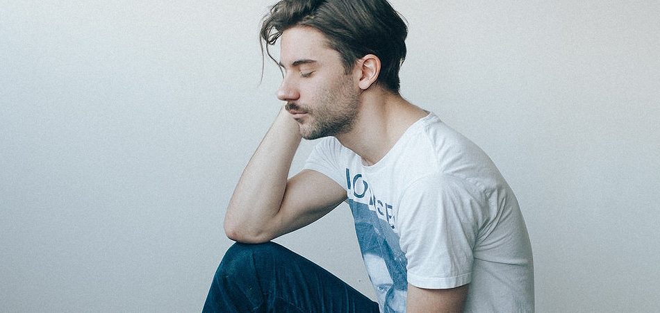 The Undercover Dream Lovers “Rewind” in new visuals – EARMILK