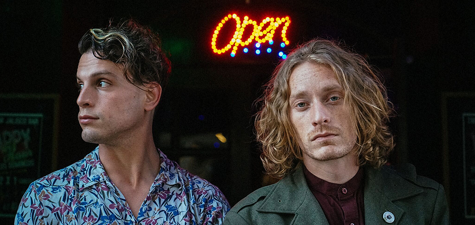 B00ty unveils an in your face groove on “Funky Sista” – EARMILK