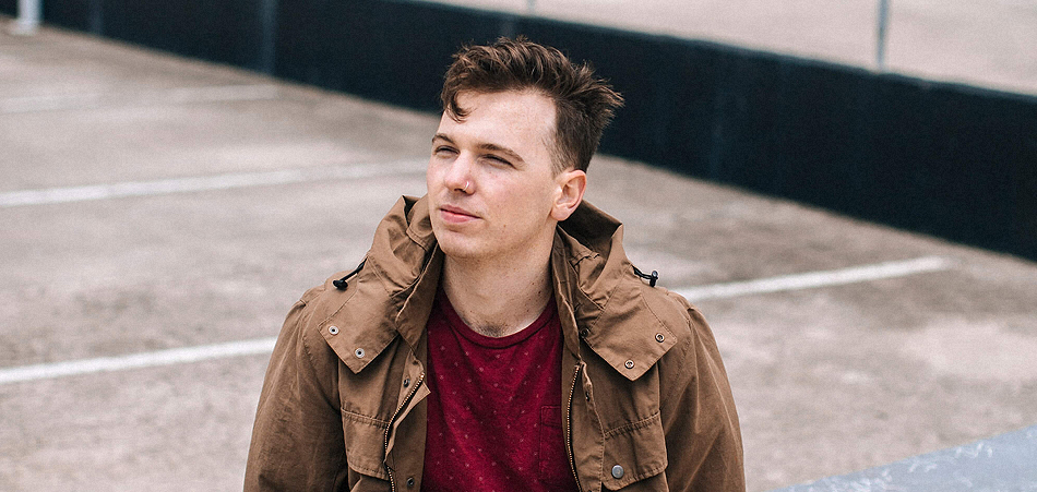 James Chatburn lights your emotions on “Fire” – EARMILK