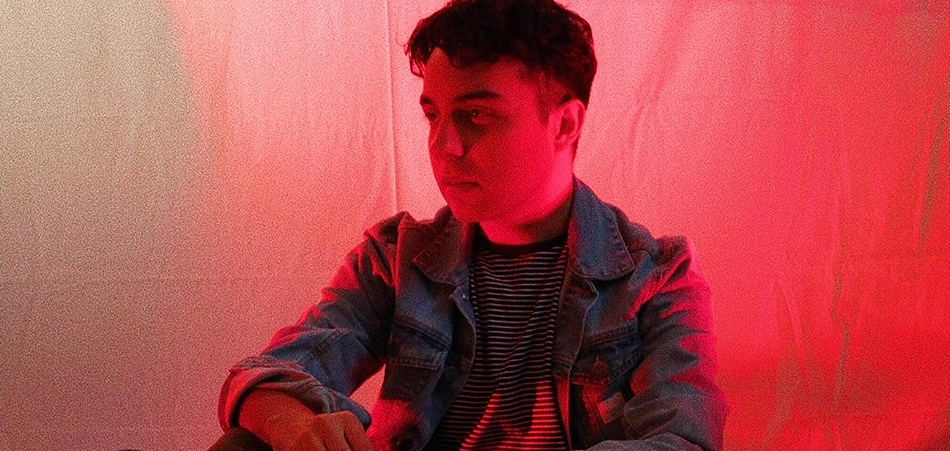 Secret Attraction unveils funky ‘Promises’ EP – EARMILK