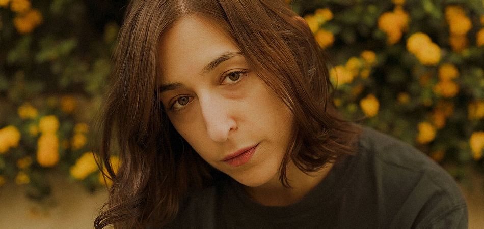 Johanna Samuels paints with the deepest blue on “Rush of Wheels” – EARMILK
