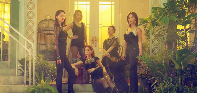Girls’ Generation-Oh!GG make their fierce debut with “Lil’ Touch” – EARMILK