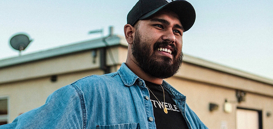 Rossi Rock and Sebby OG release fitting “ARCO” visuals – EARMILK