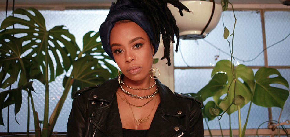 Safia Mafia finds love during a sexy virtual reality “Drive” – EARMILK