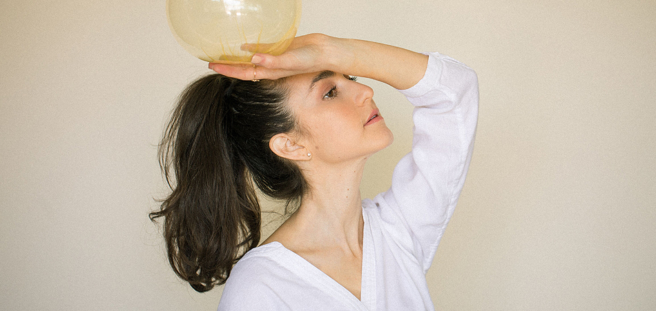 LeyeT showcases sisterhood in new video for single “Notice You” – EARMILK