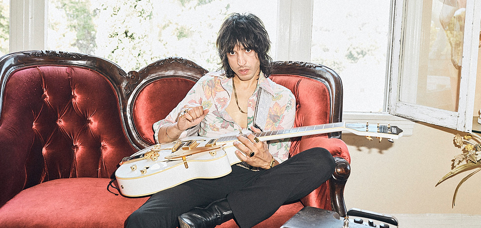 Cesar Saez’s ‘If You’ is gritty psychedelic baroque pop – EARMILK