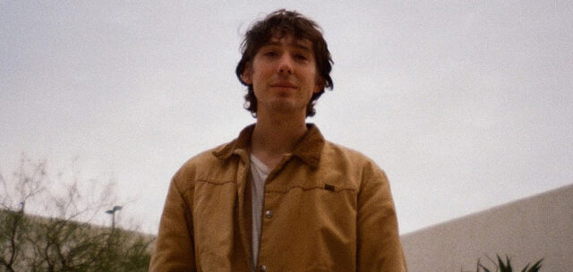 Sam Burton unveils graceful swoon “I Am No Moon” – EARMILK