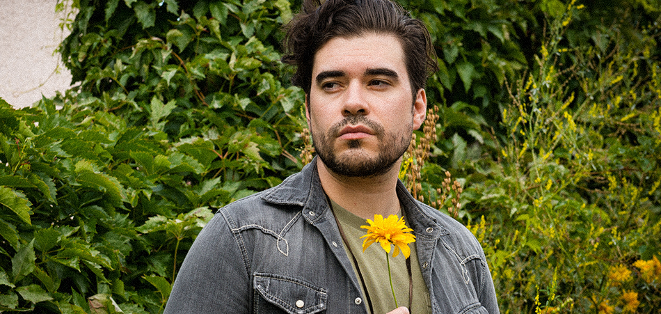 Electric Religious explores the fleeting experience of chasing a moment ...