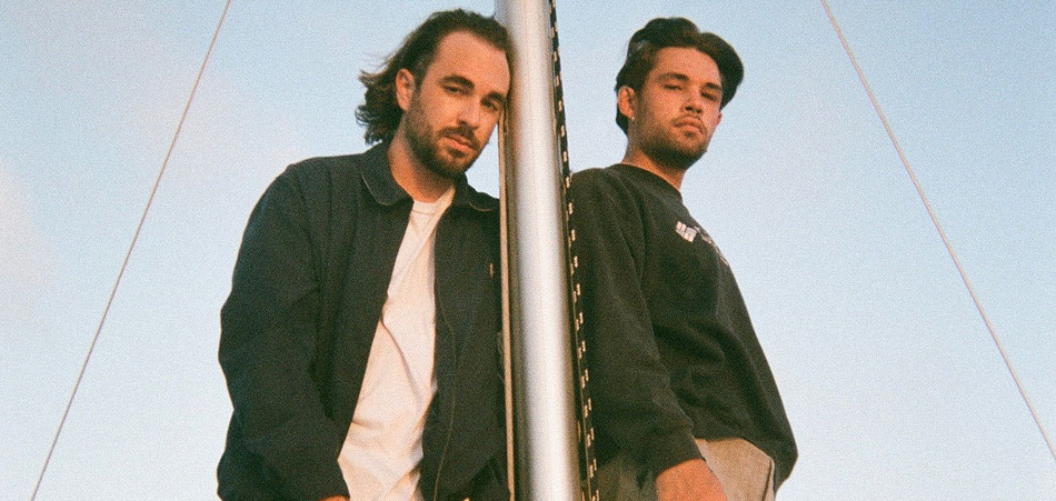 Fiji Blue impresses with new track, “How Can I Tell You?” – EARMILK
