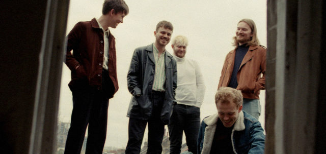 Weird Milk unveils their angelic and colorful new single “Vienna” – EARMILK