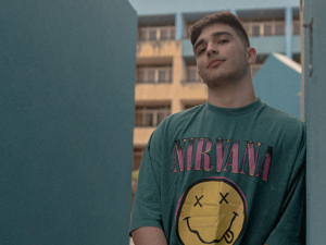 Lifelike brings the disco to KOWL & Anjulie's "Just Words" [Premiere ...