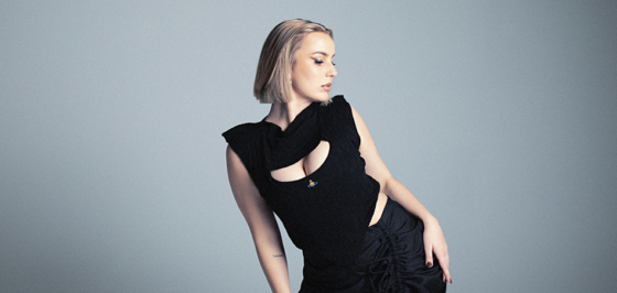 Ellen Bryant reflects on long distance loving on “Letter to My Lover ...