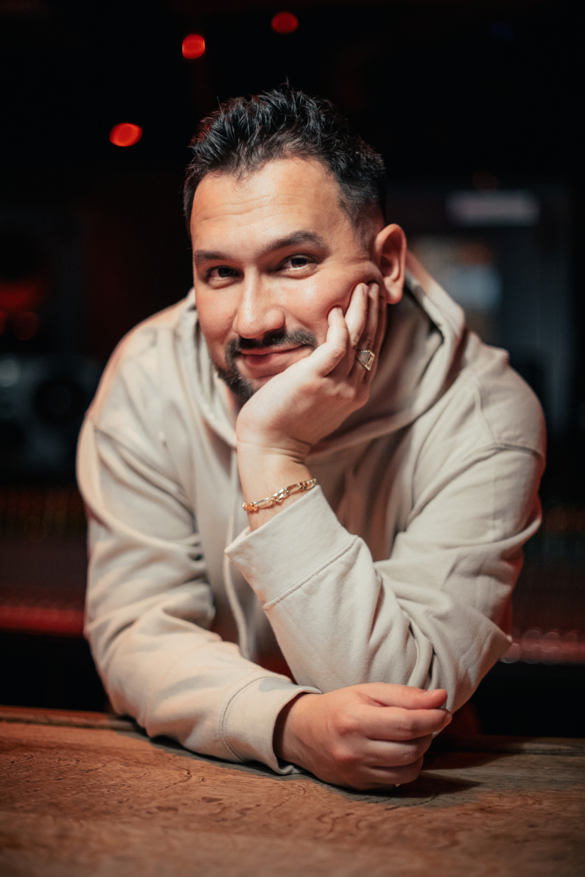 Boom Dice teams up with Lil Esso and Avie Sheck on “Show Me More” – EARMILK