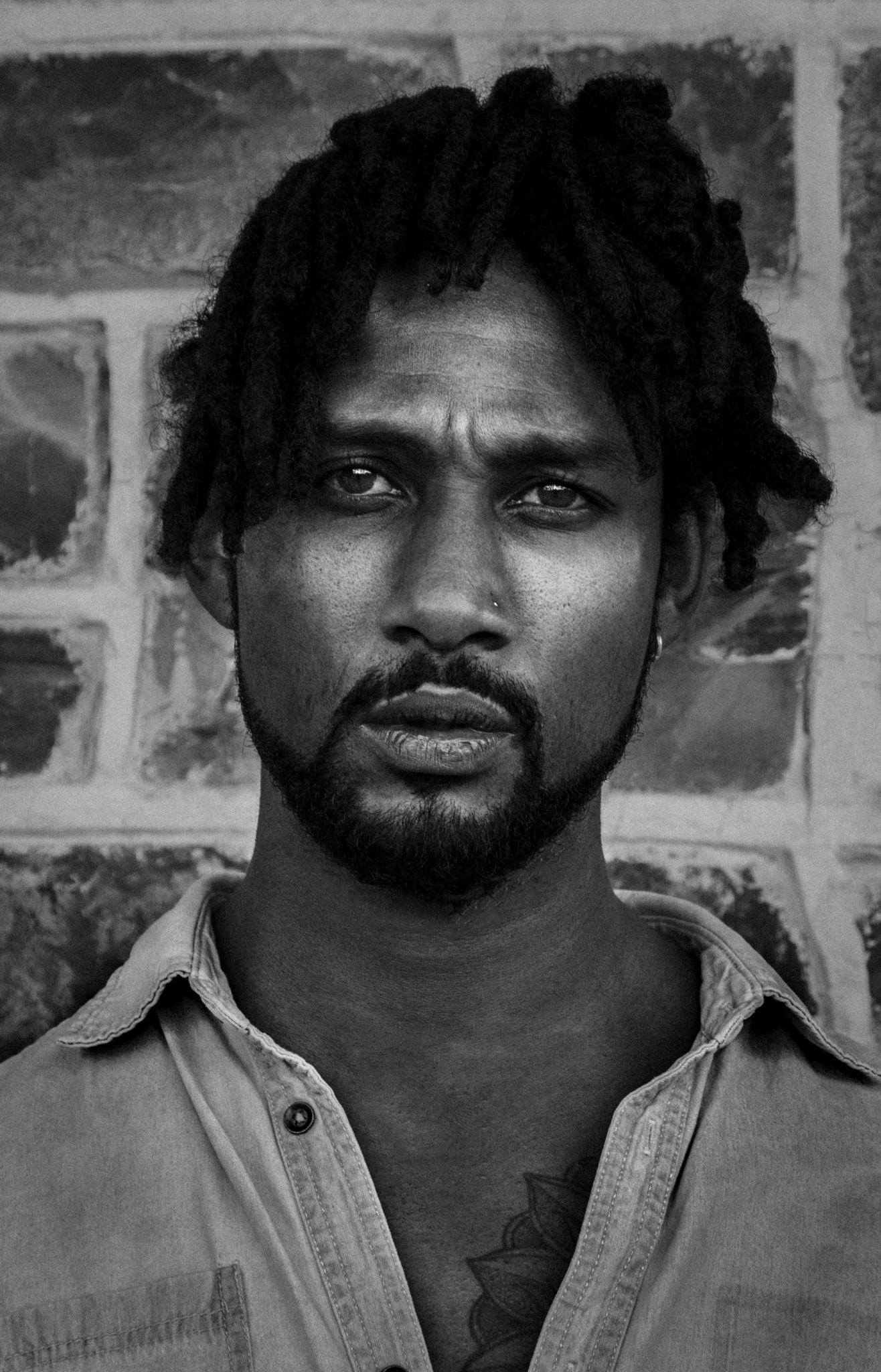 Manny Walters drops rich and soulful track “No Reason” – EARMILK