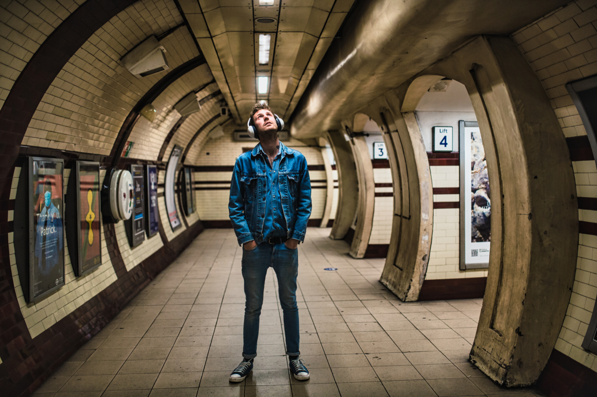 John Dhali drops uplifting debut album ‘IN TIME’ – EARMILK