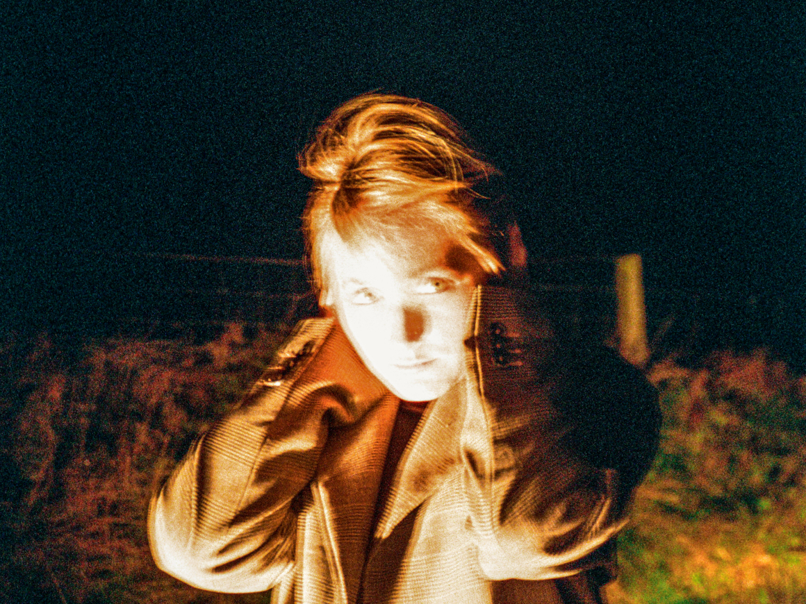 Kyle Lacy drops groovy single “Love Spectator” from upcoming sophomore ...