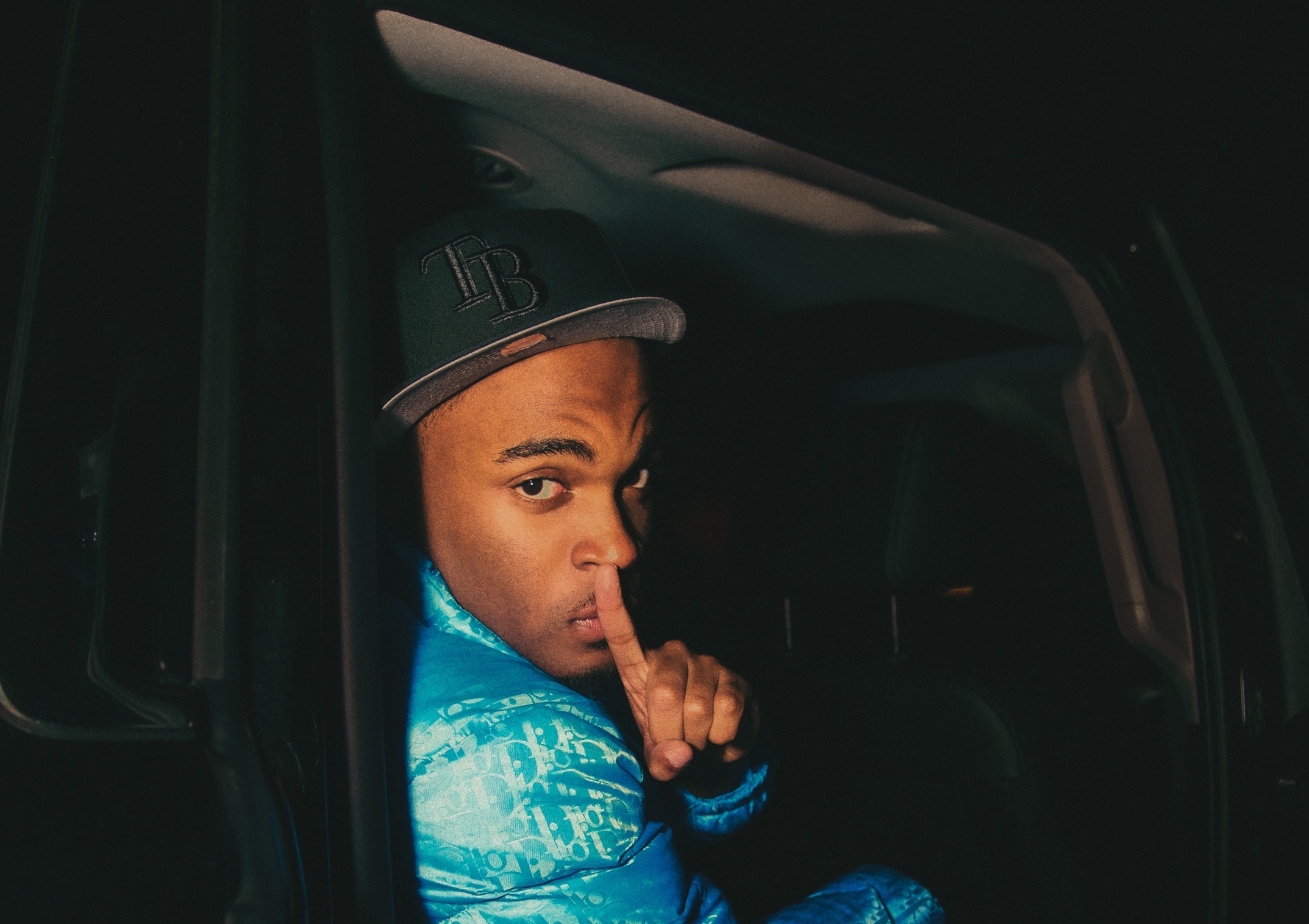 Rublow spins a classic sound on new single, “Blow Muzik” [VIDEO] – EARMILK