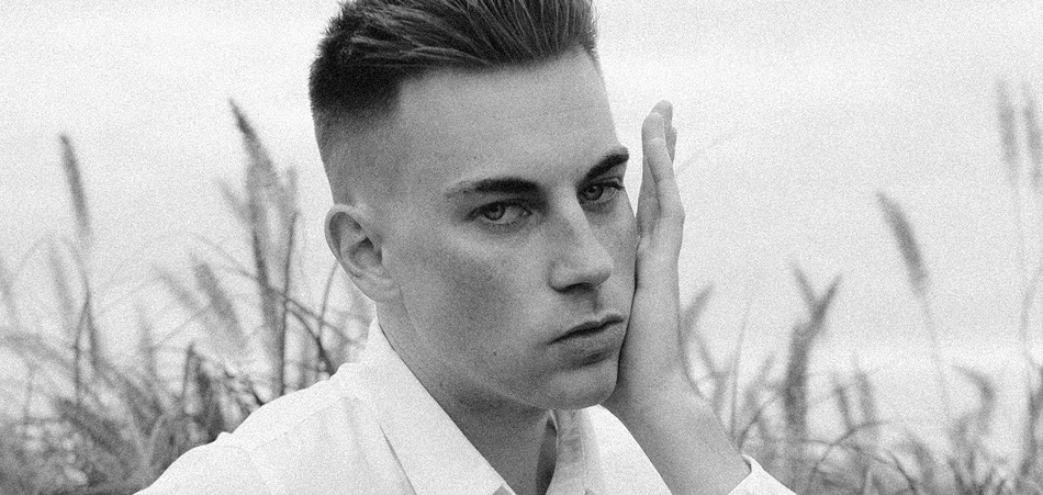 Reyn Hartley returns with fusion rap anthem “Stackin’ By The Plenty” – EARMILK