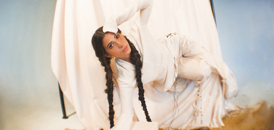 Evîn releases expressive visuals for “Yarê” [Video] – EARMILK