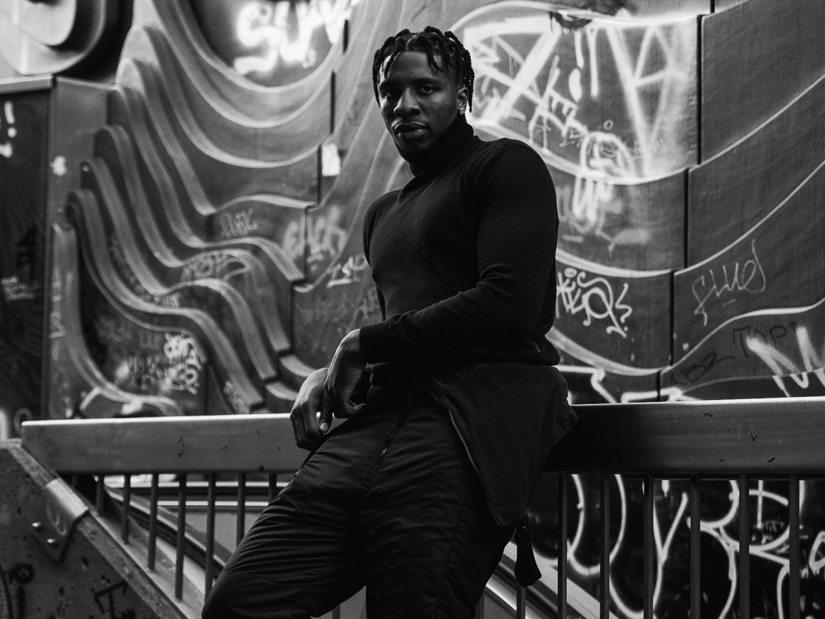 moony announces new EP “podunk” with whirlwind new single, “airplane ...