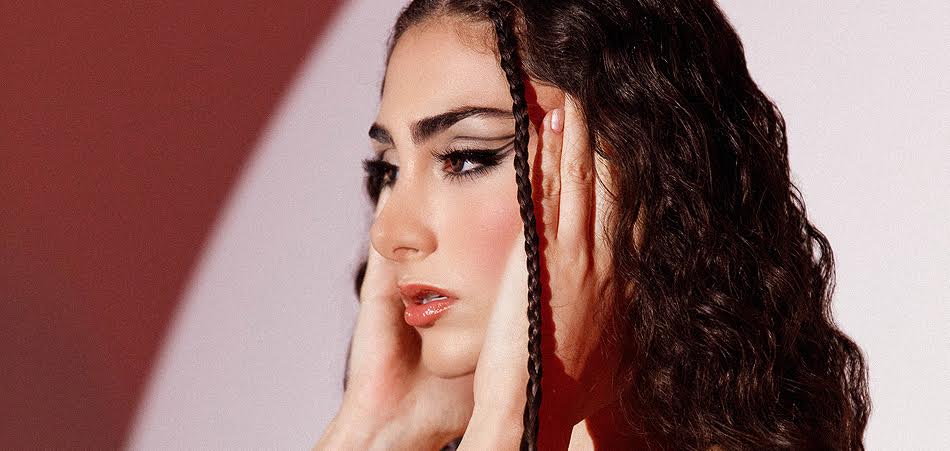 Anna Margo shares passionate new single “Something To Lose” – EARMILK