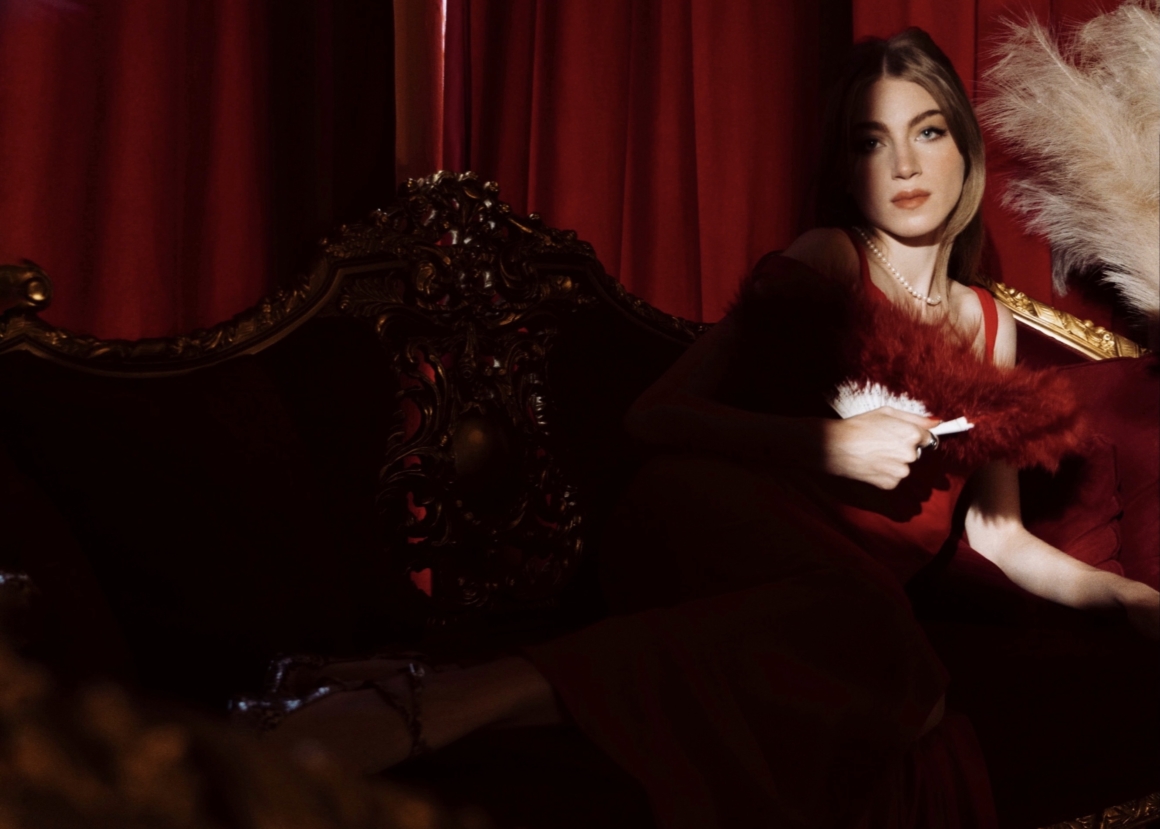 Alexa Dark unleashes the femme fatale within her on “Villian” – EARMILK