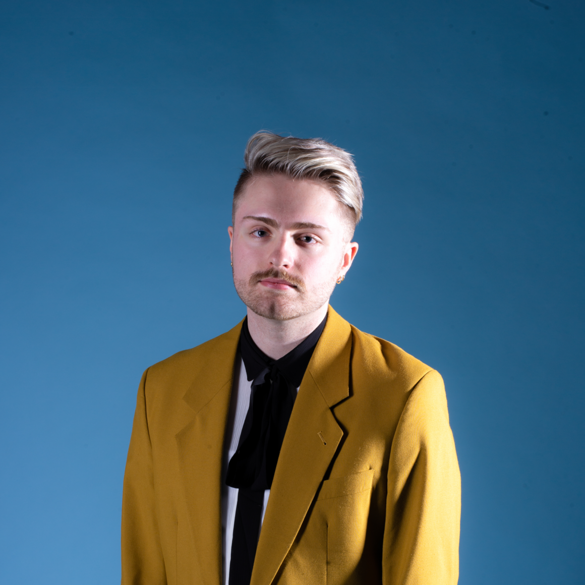 Justin Meyer dives into a quarter-life crisis on “Friends With Fear ...