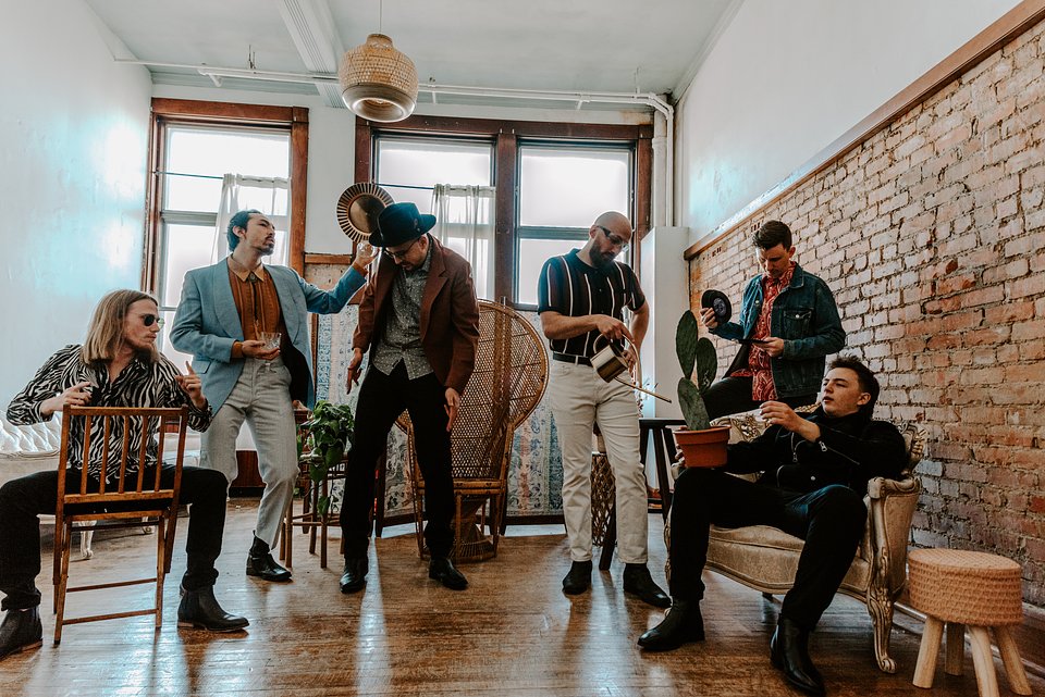 The Labra Brothers delivers their unique sound with new EP ‘Be Cool ...