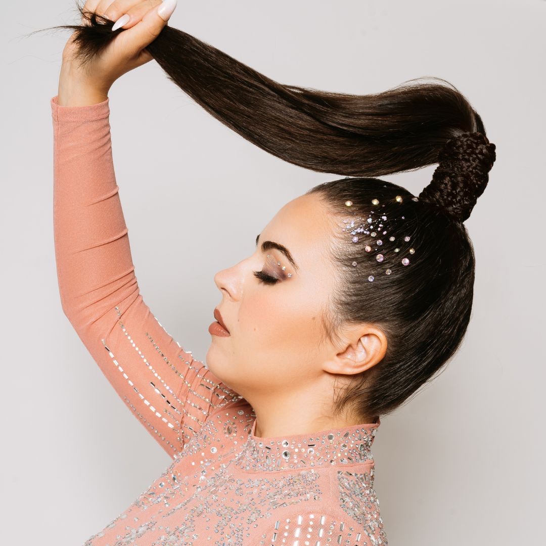 Emma Currie blossoms in ‘Bed of Roses’ featuring Rosemary Siemens – EARMILK