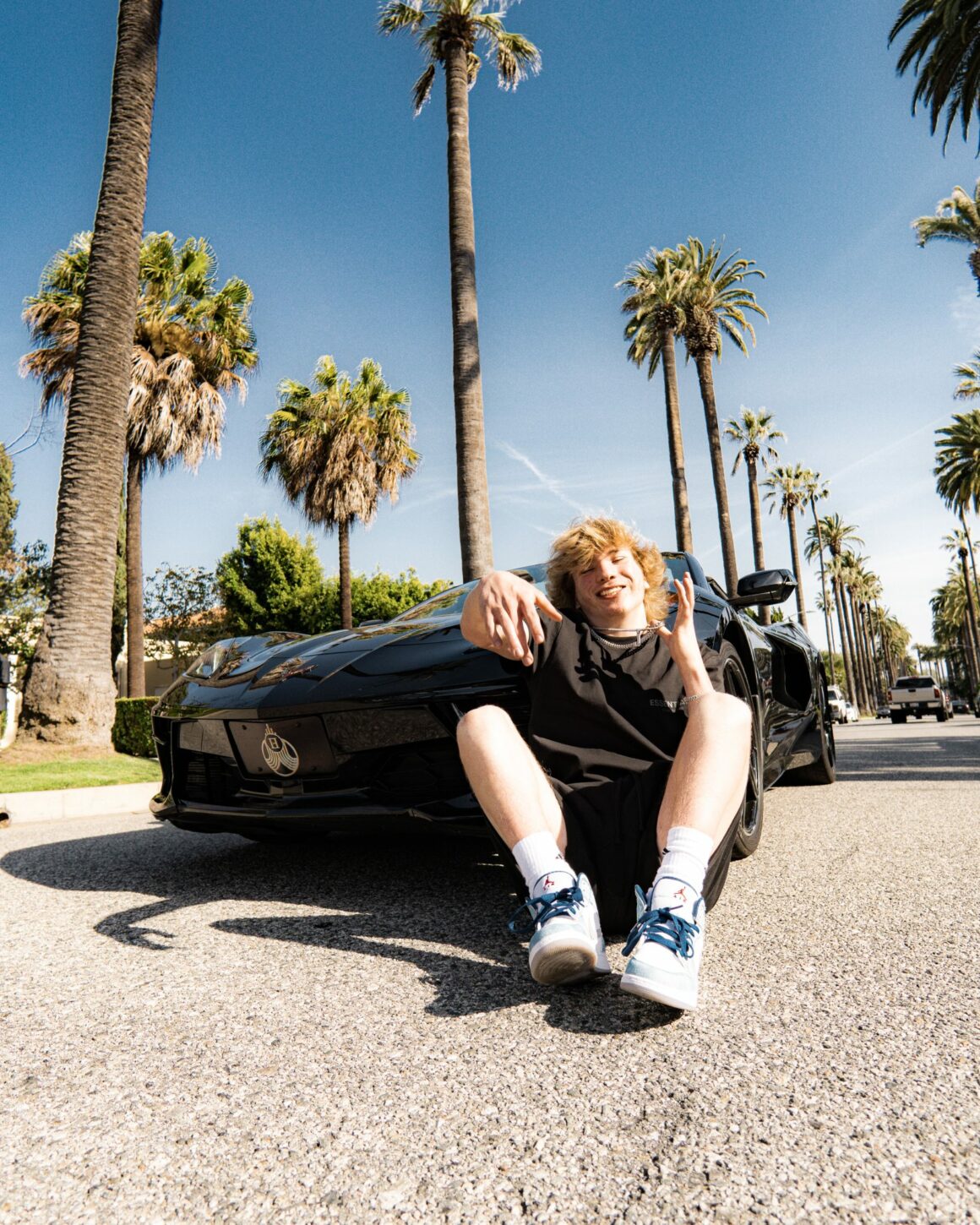 Lil Man J delivered his latest single, “Dominoes” – EARMILK