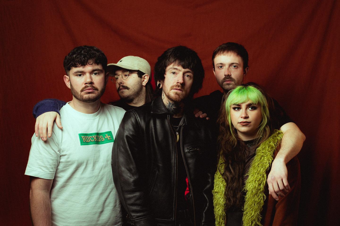 The Brass Bambees set the stage on fire with “On With The Show” – EARMILK