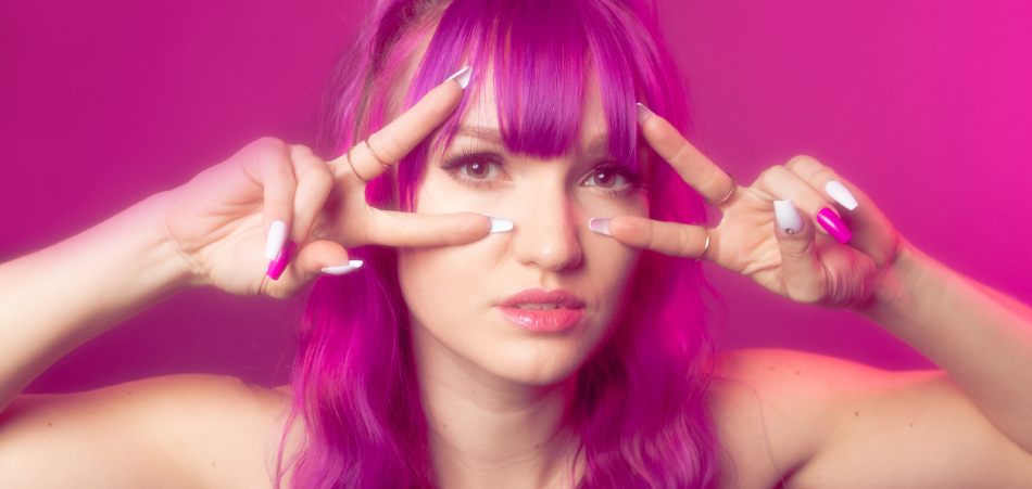 Heather Cole shares her latest single, “Whiplash” – EARMILK