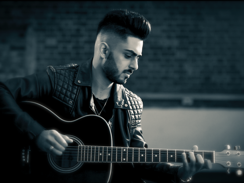 Riley Max shares stunning new single "Blue" and [Music Video] - EARMILK