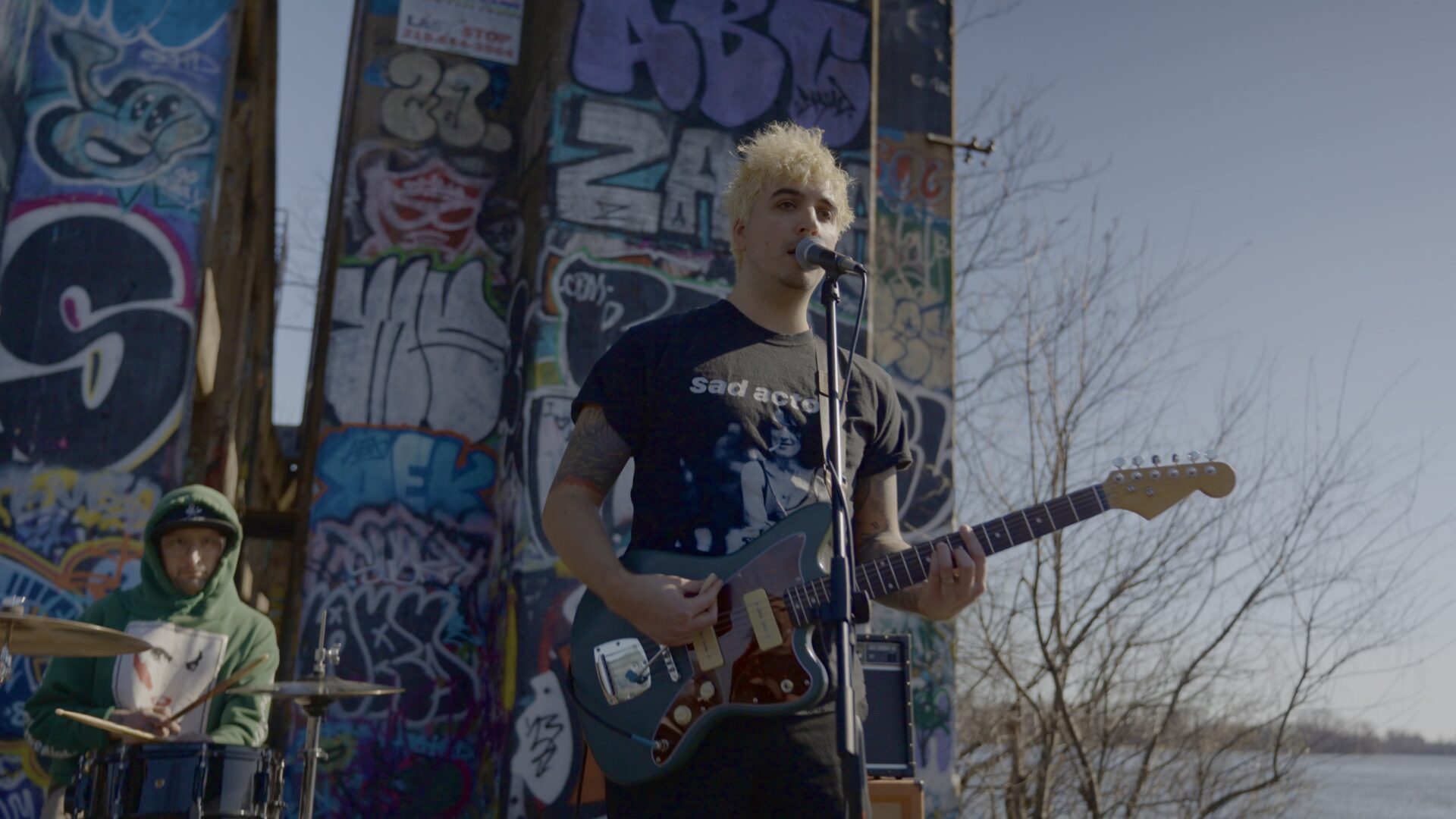 Cigarettes for Breakfast shares their debut LP, “Join the Circus” – EARMILK