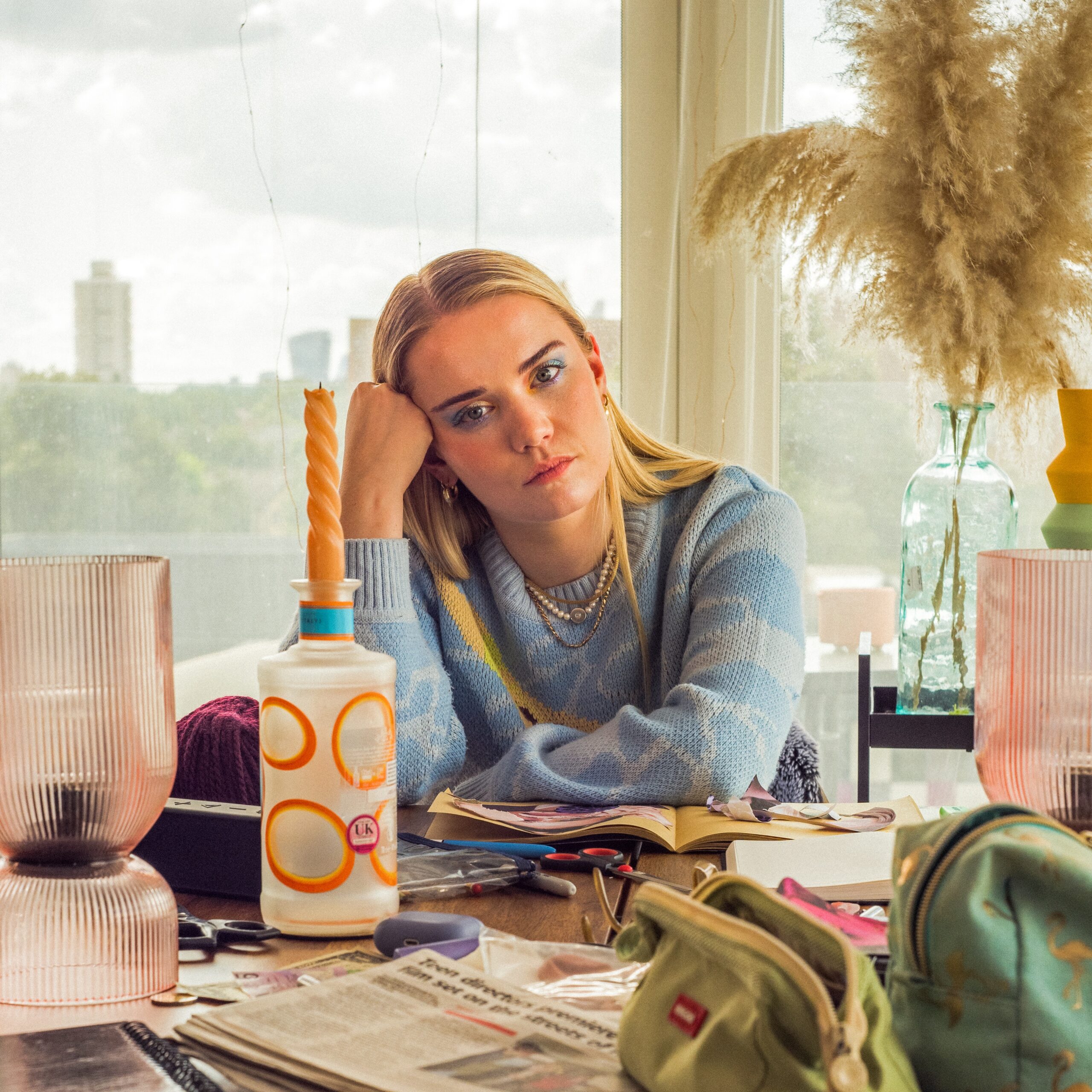 Ella Eliza has mastered “The Art of Letting Go” – EARMILK