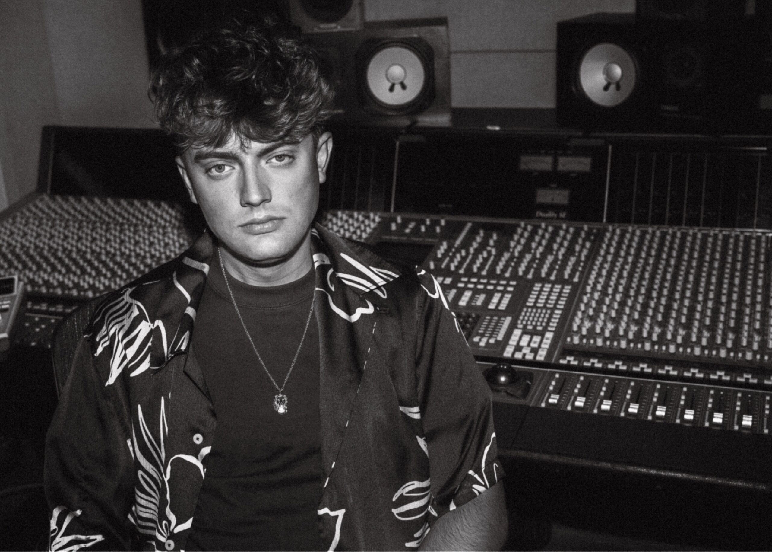 Harvey Brittain showcases his heartfelt anthem “Honest” [Video] – EARMILK