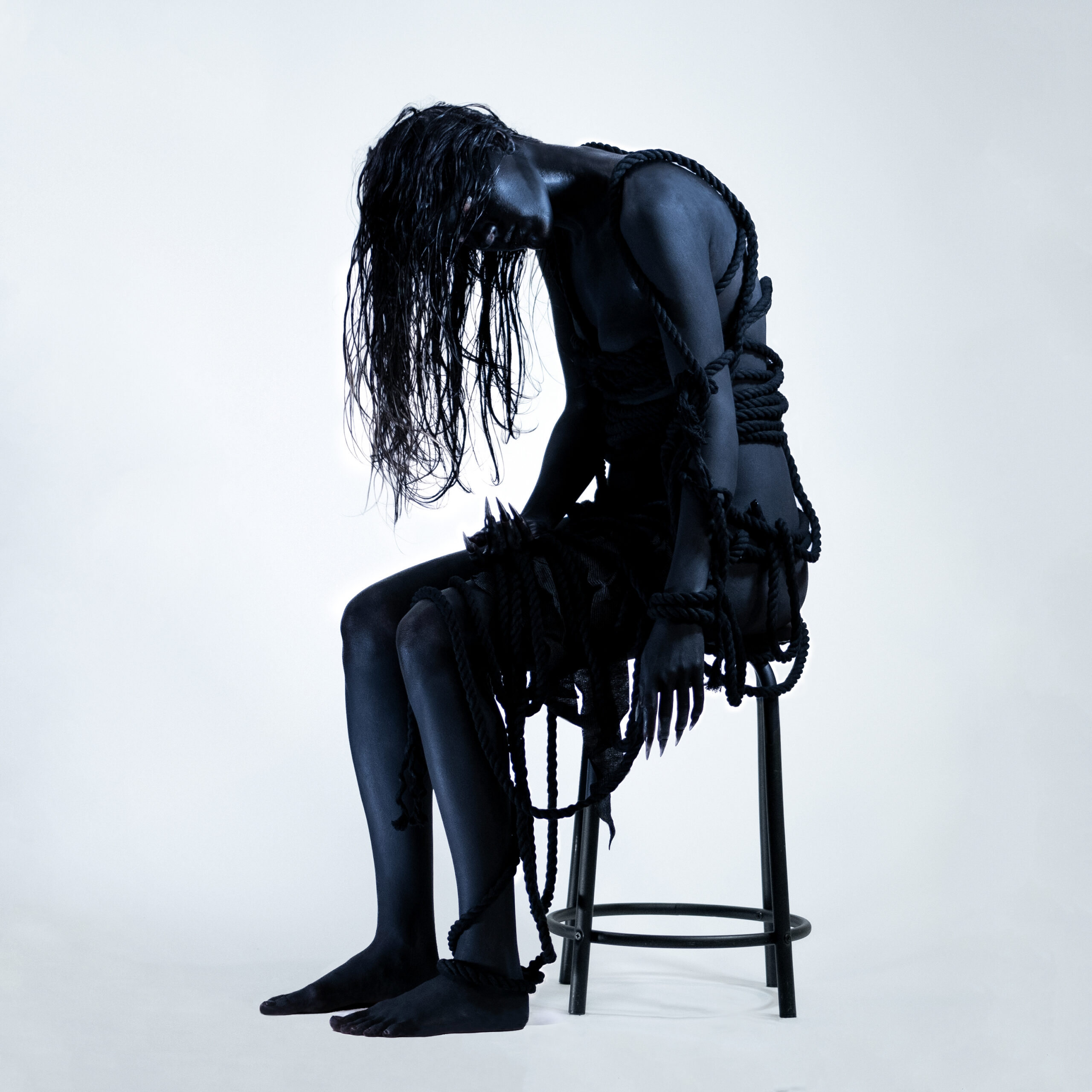 Max Madly shares enchanting yet dark debut EP ‘welcome to my head where ...