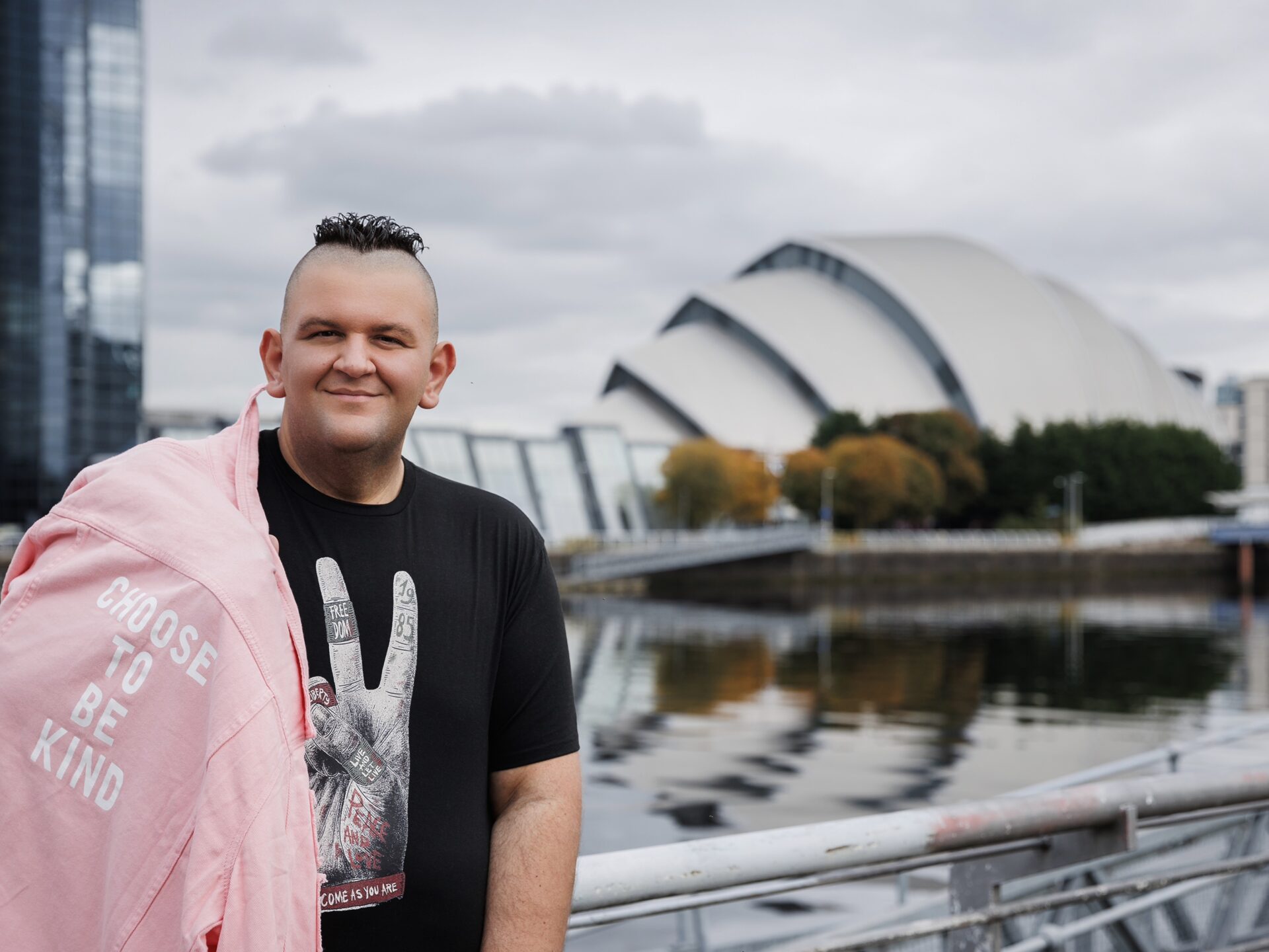 Nick Amling & The Lifeline shares a new EP, “Roll the Dice” – EARMILK