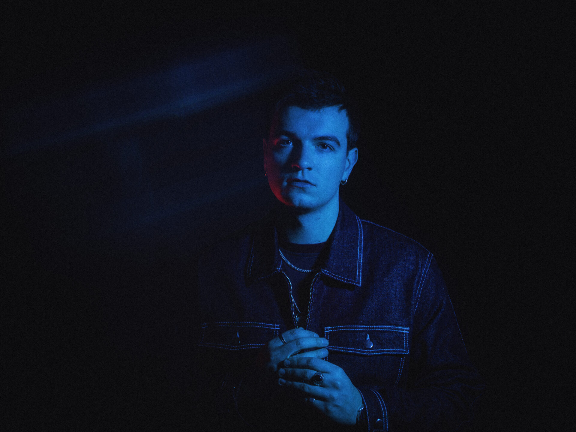 Ryan Waters Band shares poignant single “Fireplace” alongside tender ...