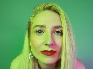 Eriel Indigo releases new rainbow flavored track "Rebels" - EARMILK