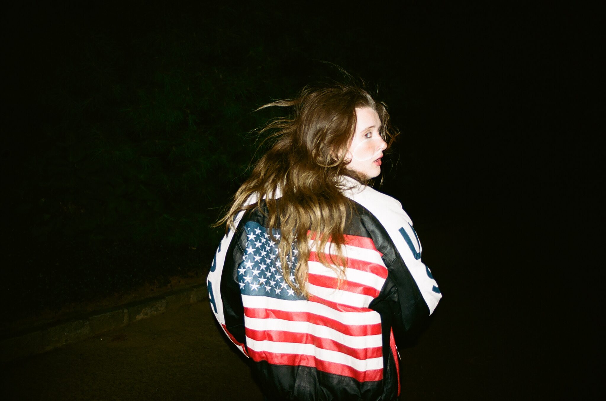 Alesandra displays the plunge into vulnerability with “Deep End ...