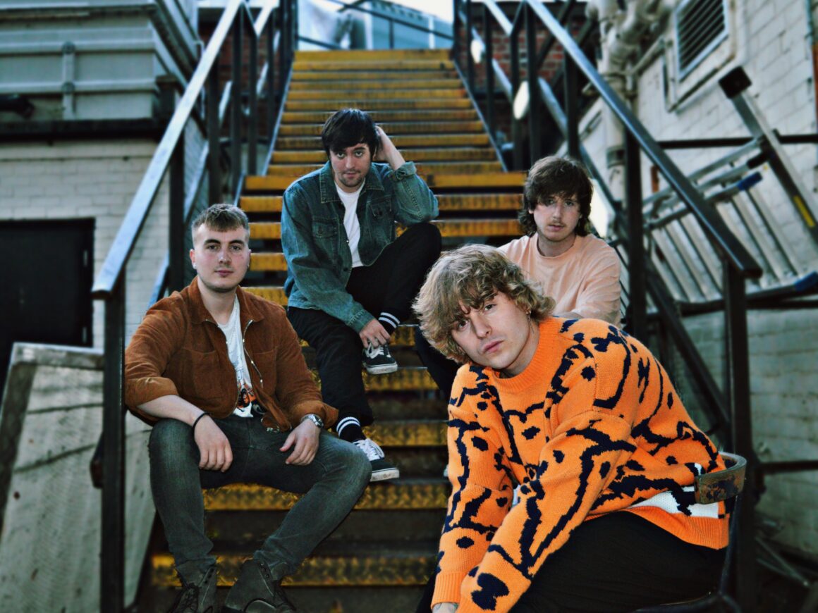 Ley Soul channels the neo-soul greats on “Intergalactic Janet” – EARMILK