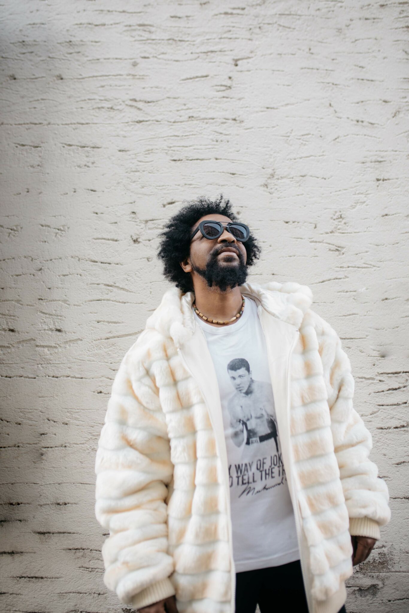 Reggie Saunders offers ode to those that stand by your side on “THEY ...