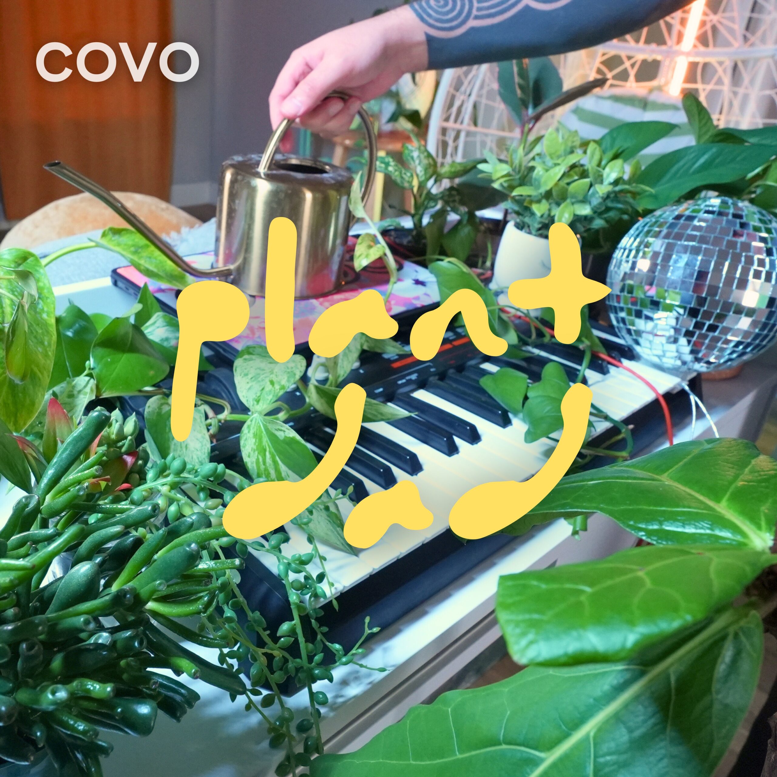 Covo shares vibrant and playful indietronica track “Plant Dad” – EARMILK