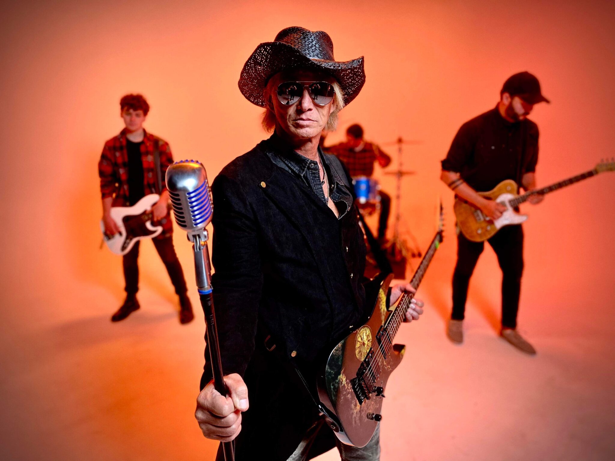 Epic new Austrian band HUNGER unveil latest track "AMUSED" [Premiere ...