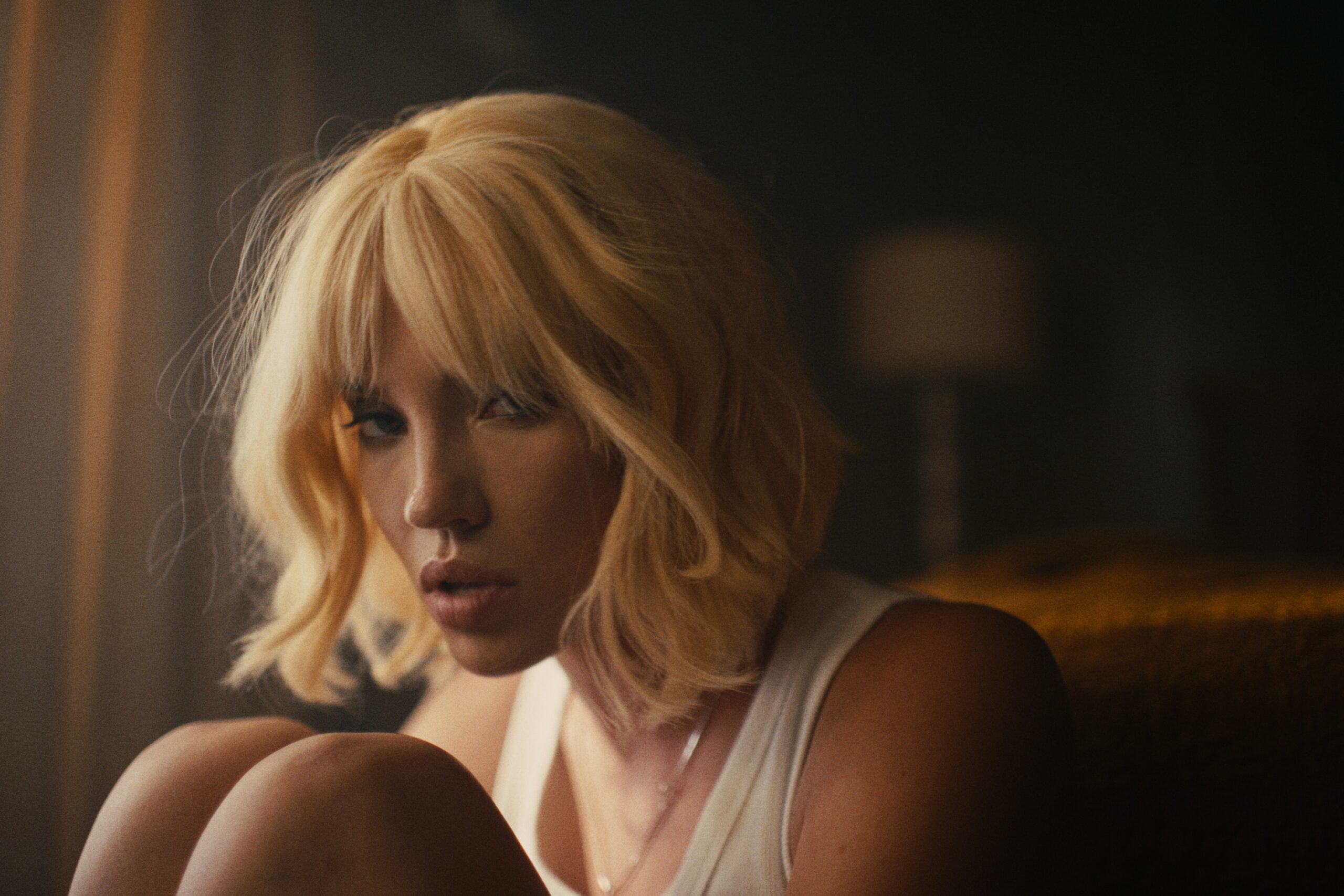 Stela Cole completes the trilogy with “Blood Orange Wine” [Video] – EARMILK