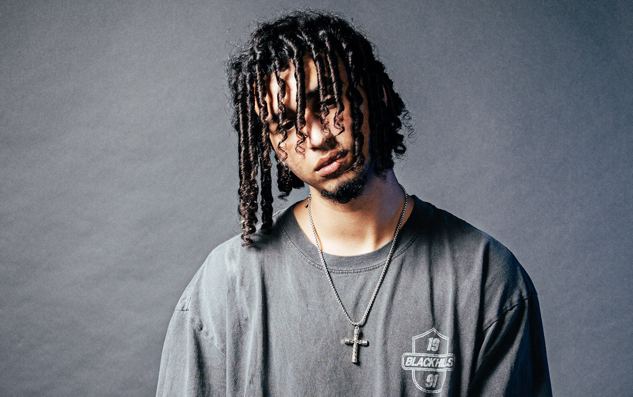 Luclover shares ominous single, “WILLY WONKA 2” – EARMILK