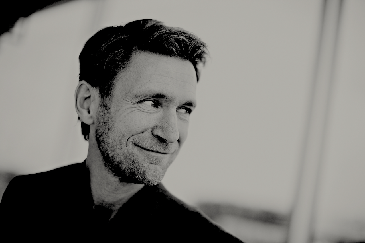 Mats Dernánd shares enchanting album ‘Lake Home’ – EARMILK